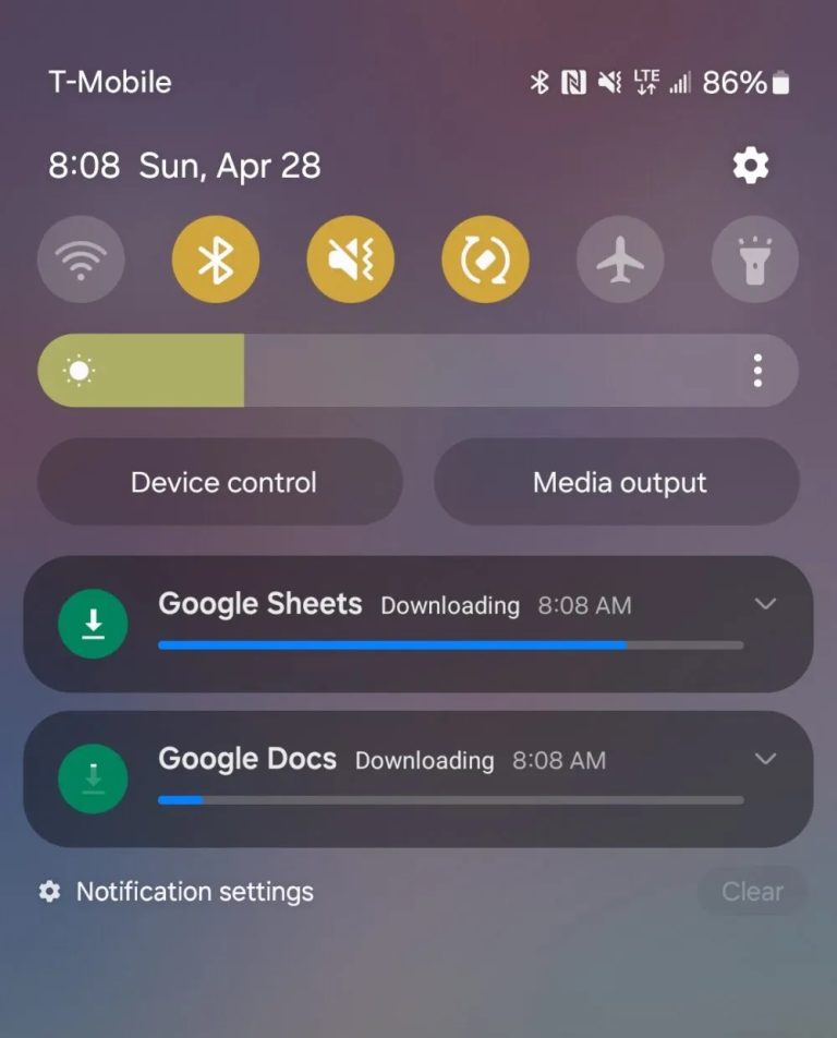 أخيراً، أصبح بإمكانك تحميل تطبيقين بنفس الوقت من متجر التطبيقات Play Store | AraMobi اراموبي